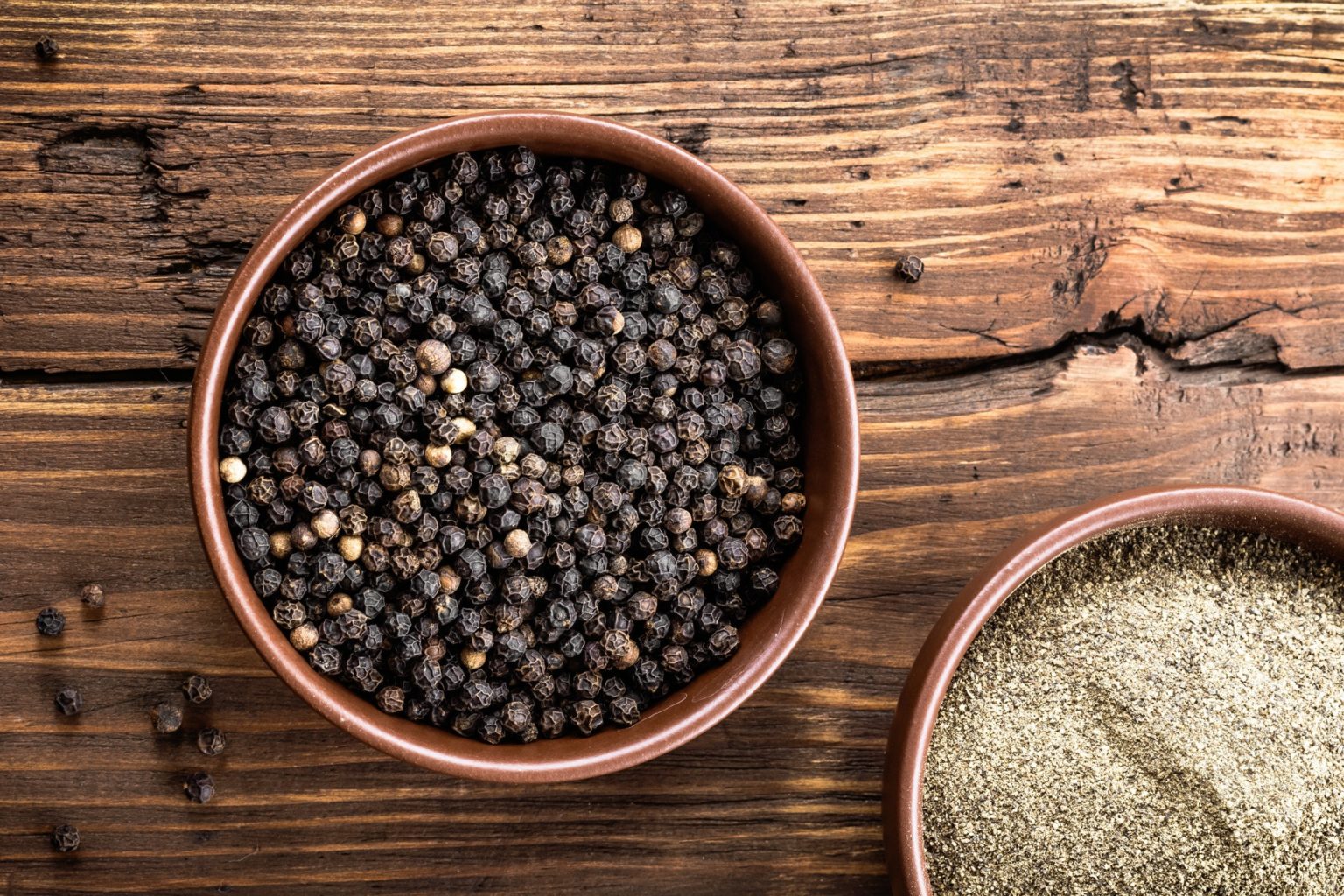 The Amazing Health Benefits of Black Pepper - Zesty Things